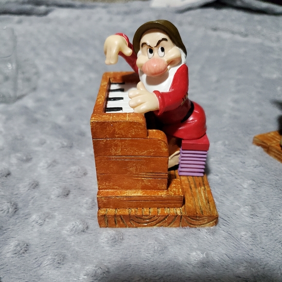 Disney | Other | Disney Y2k Sneezy Doc Grumpy Figurines | Poshmark